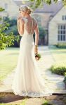 8 Wedding Dresses That Are Perfect for Any Bride With Spinal Curves ...